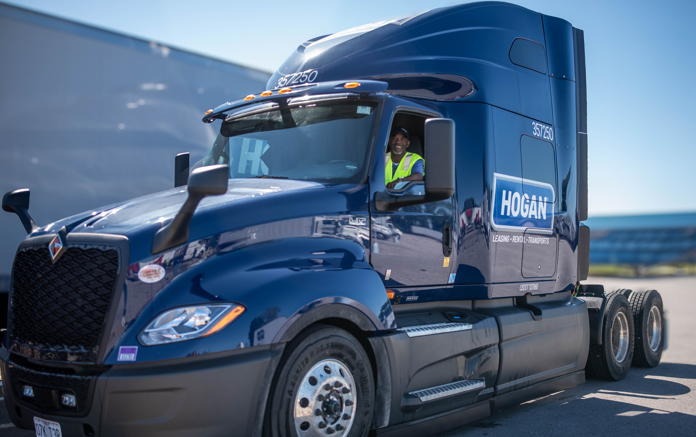 CDL-A Truck Drivers - Home Daily & $1,625 Weekly! - transportation - job employment - craigslist